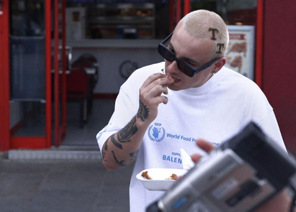 Otsochodzi robi album życia? Trzeci singiel i tracklista opublikowane