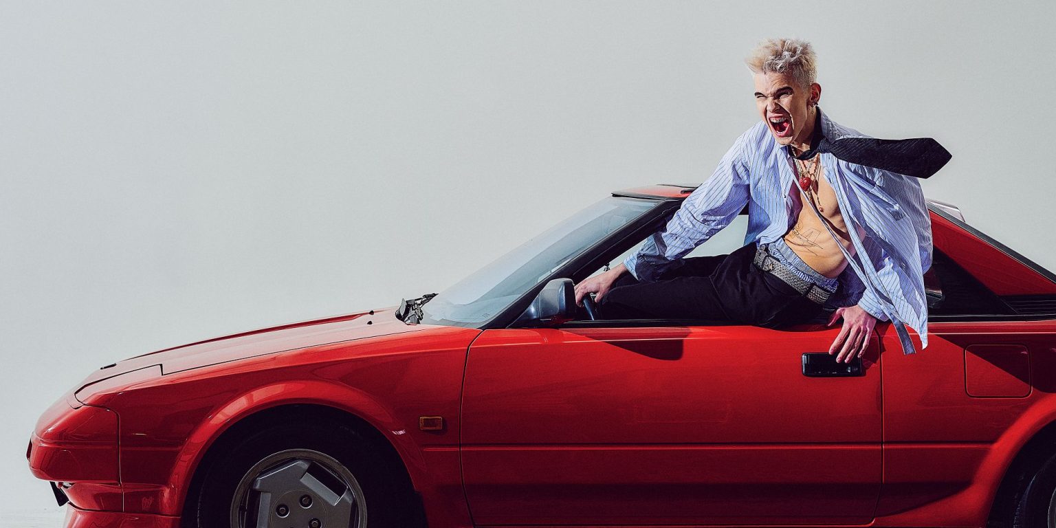 Eryk Moczko pojedzie w trasę koncertową – przed nami V24 Tour!